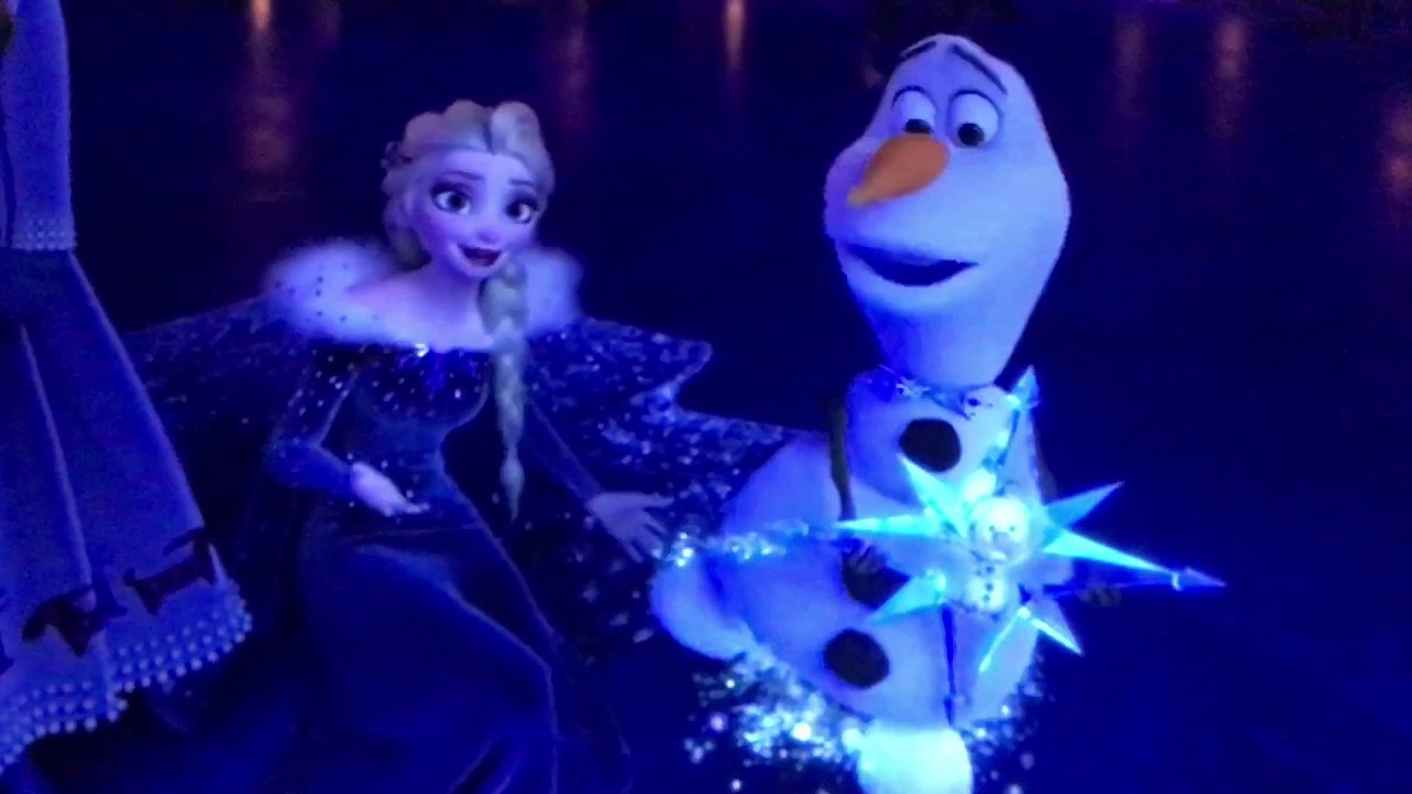 My Christmas Music Video Intro (2020) - YouTube