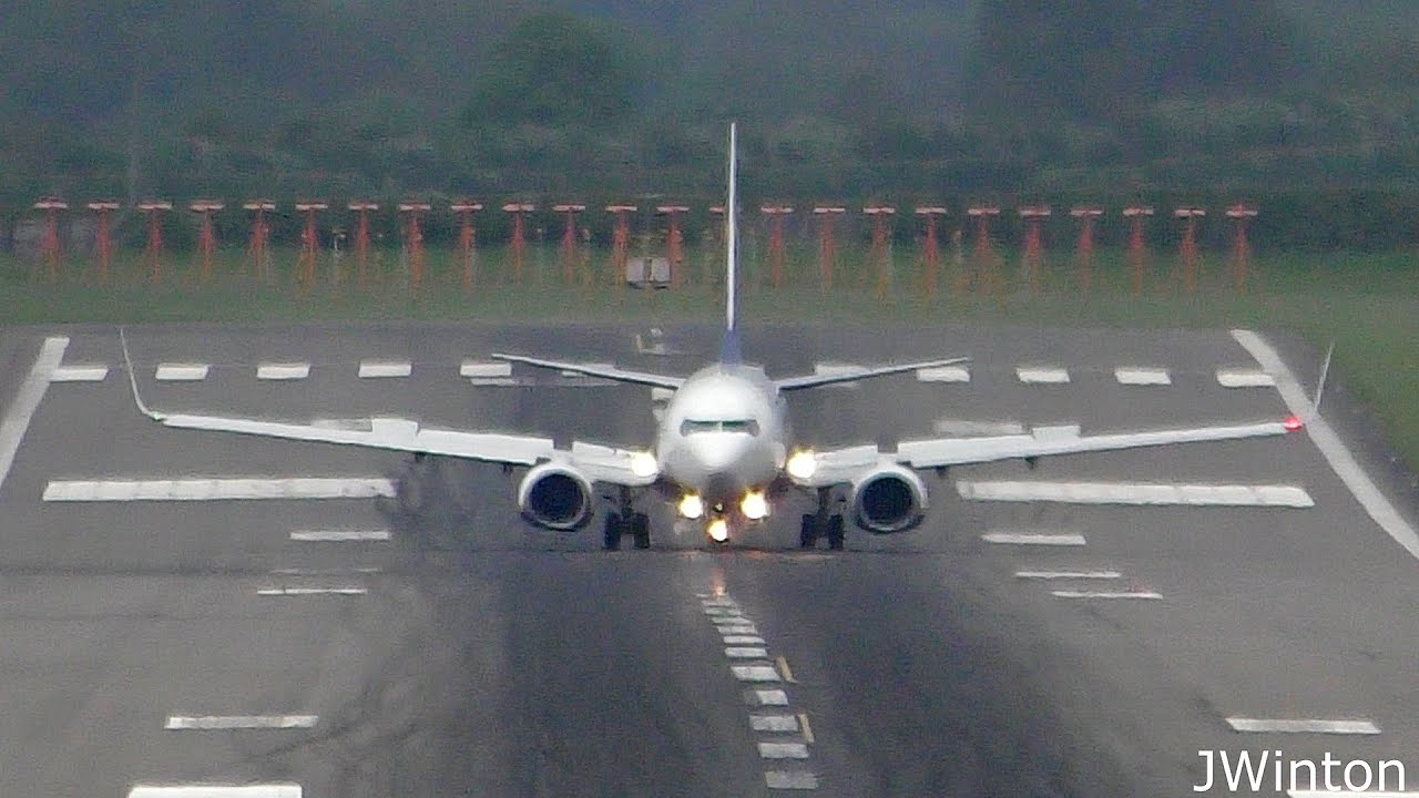 Ryanair B738 REJECTED Takeoff at Newcastle Airport | MAX Replacement ...