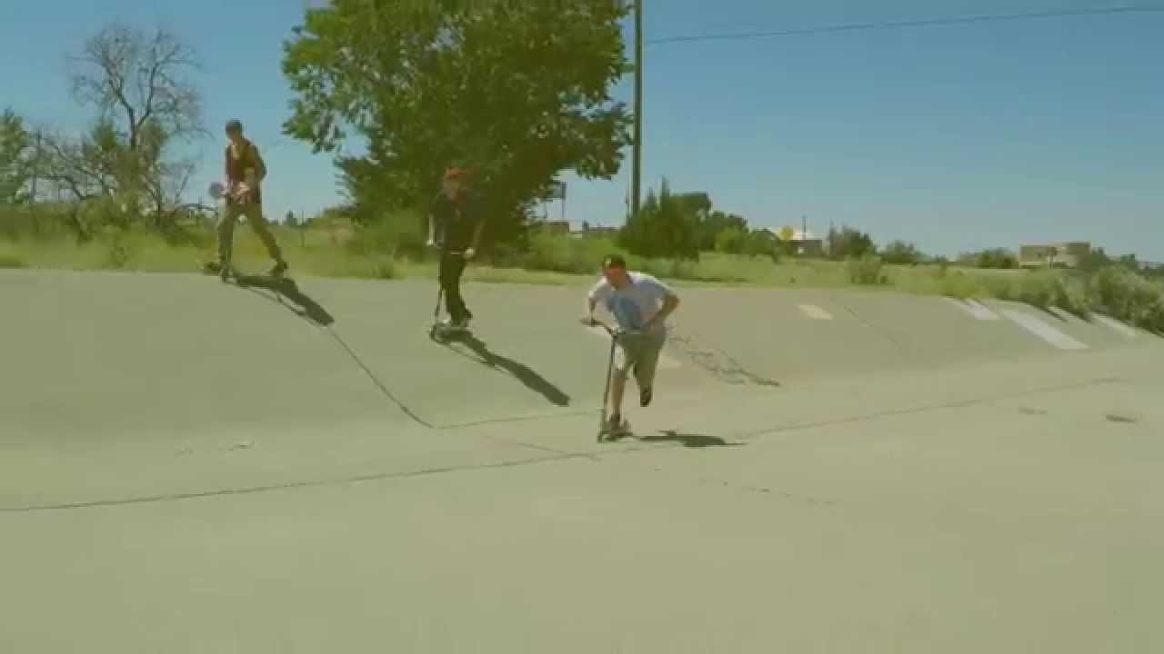 Double Ditch Scooturday - YouTube