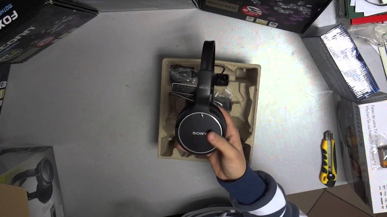 RHCM - Unboxing of Sony MDR RF810RK - YouTube