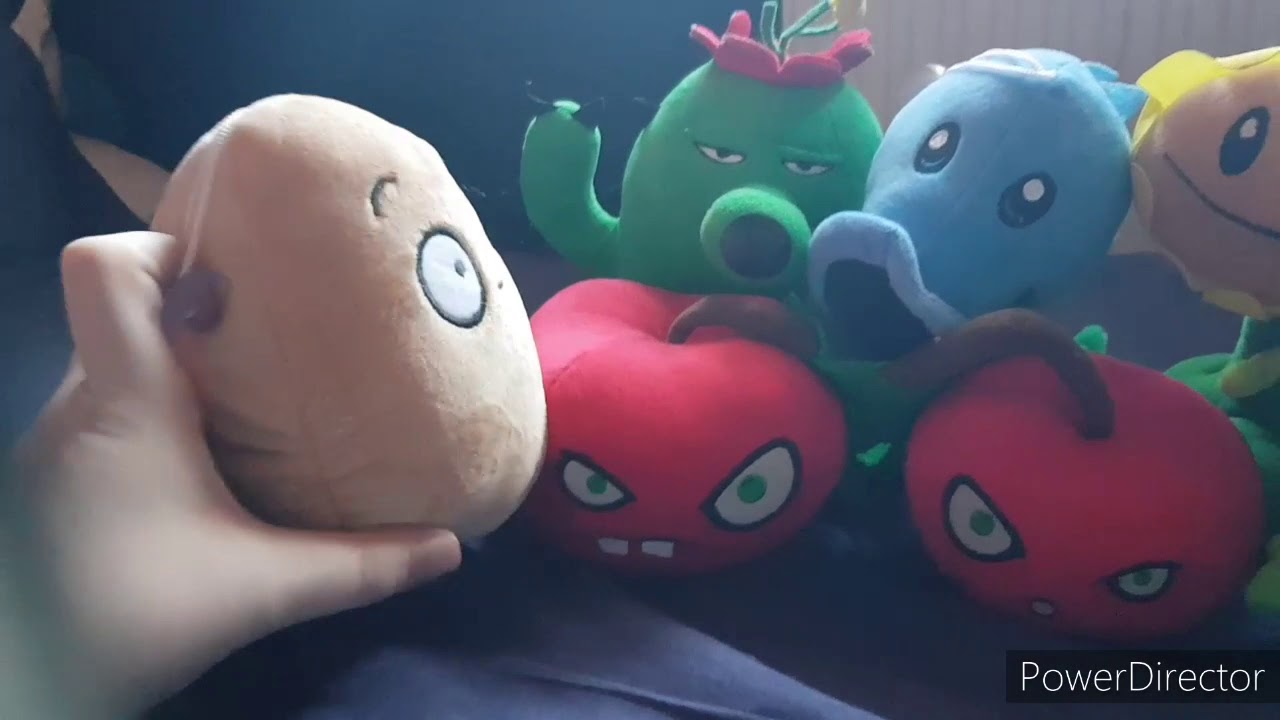 Plants vs zombies plush part 10 walnut bowling - YouTube