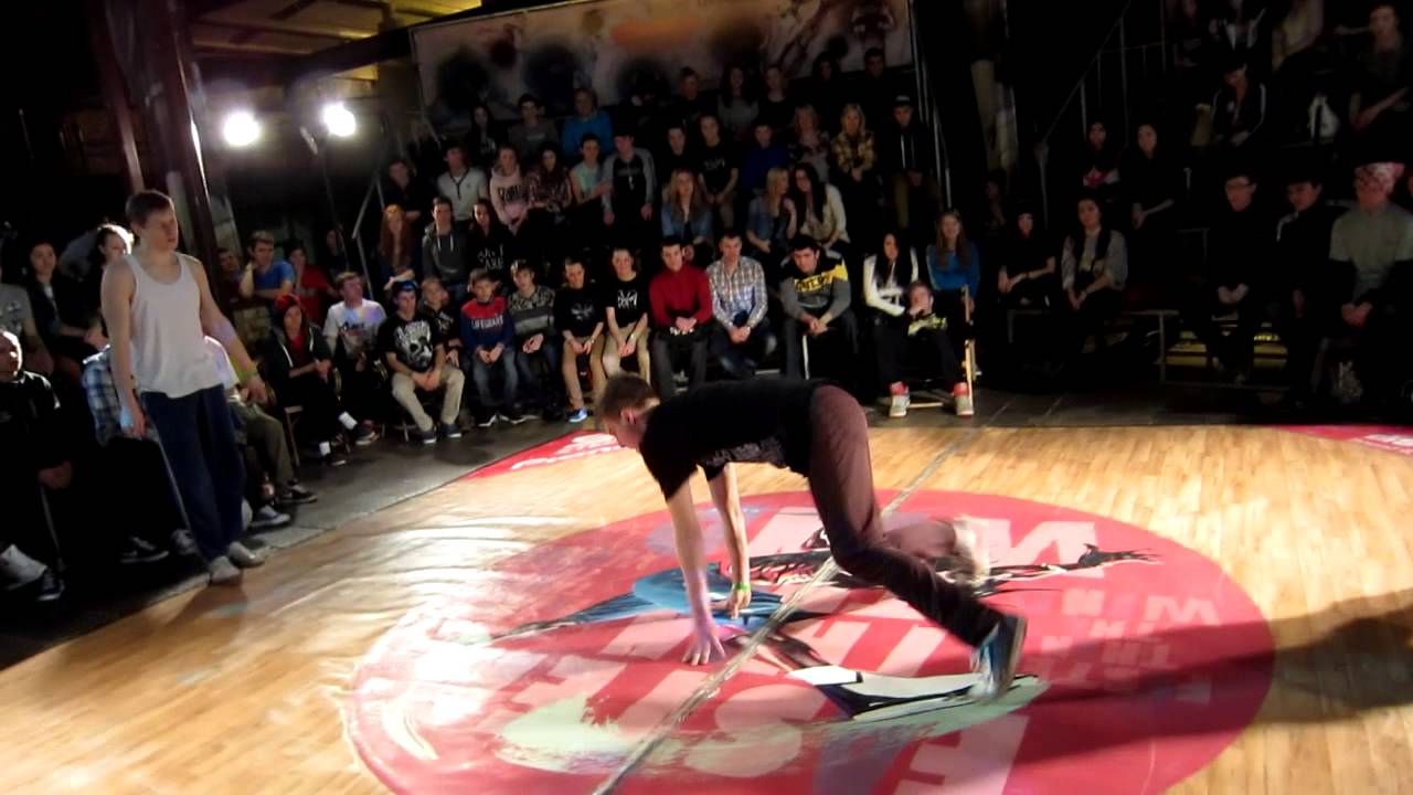 Lego & Edge vs Asty & Иван (GhettoGames 02.02.2013) - YouTube