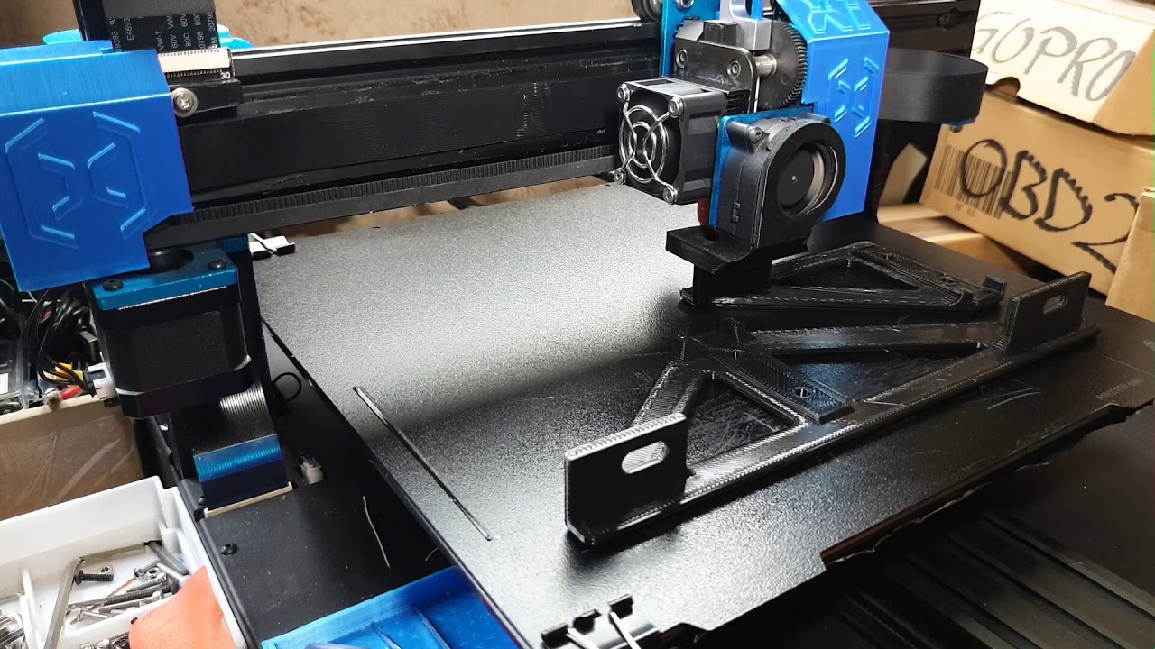 Livestream 3D Printing - Struts - YouTube