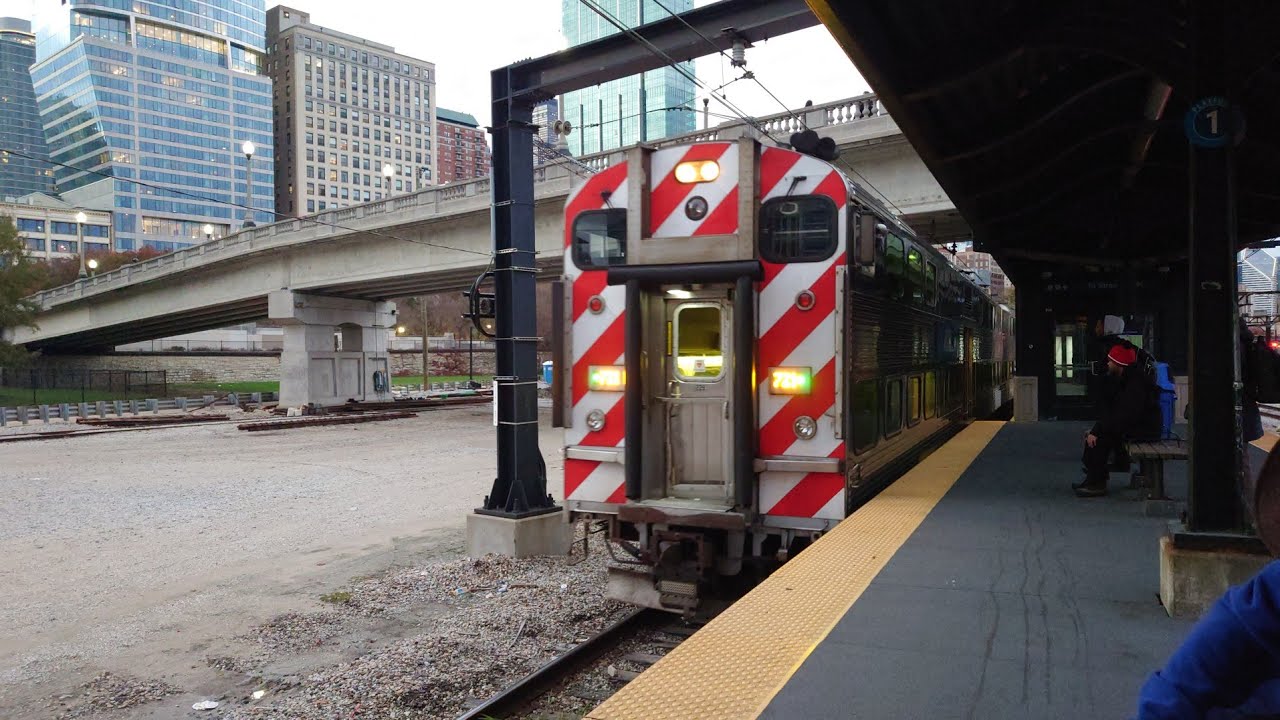 Metra Electric District Train 721 to Homewood at Museum Campus/11th ...