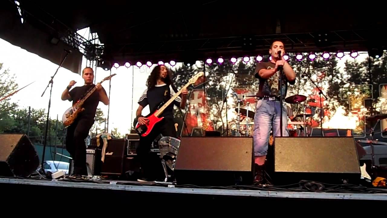 Stampedli - Szélbe kiáltom, Szentendre - 2011.06.11. - YouTube