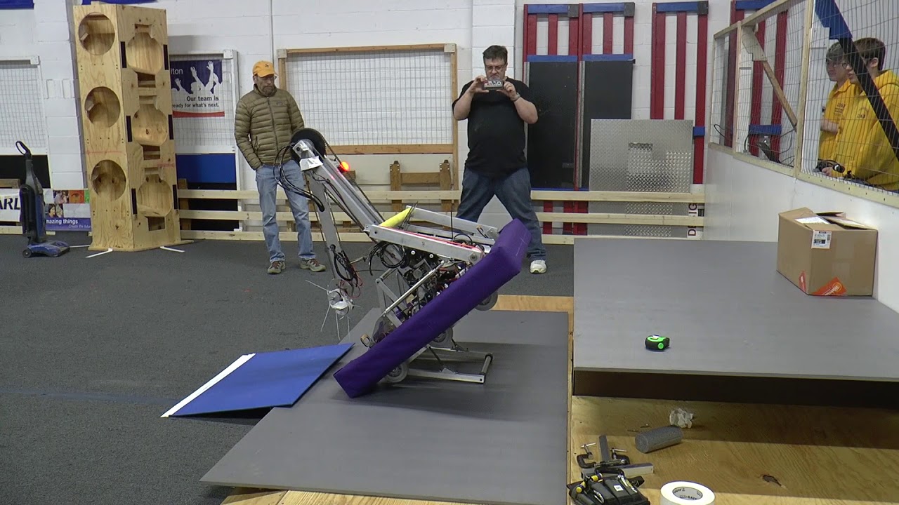 Triple Helix First L3 climbs - YouTube