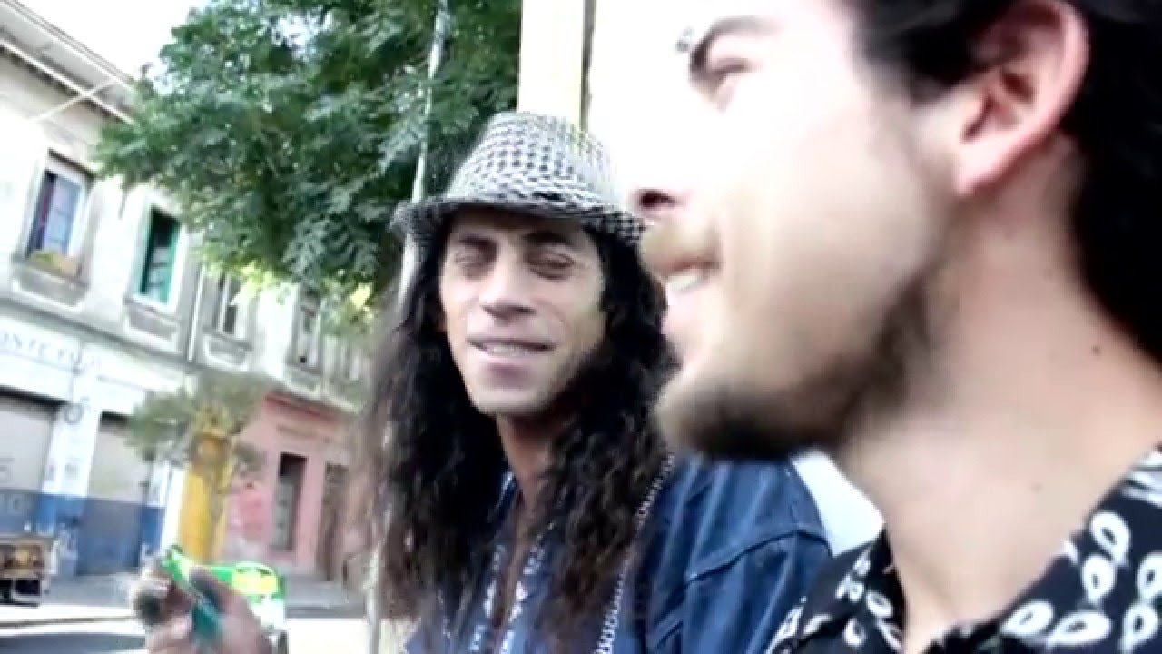 SERGIO DELGADO (MusicadeCalle) - "Te Regalo Esta Canción" - YouTube