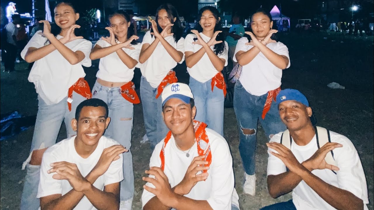 KARAKA SQUAD Timika Night Run - YouTube