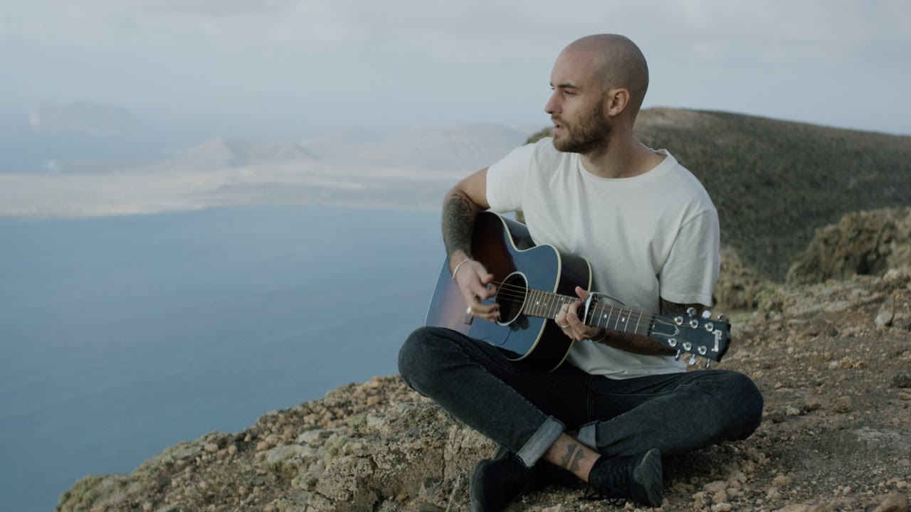 SWEEM - La baie d'Agonda (Version acoustique) - YouTube