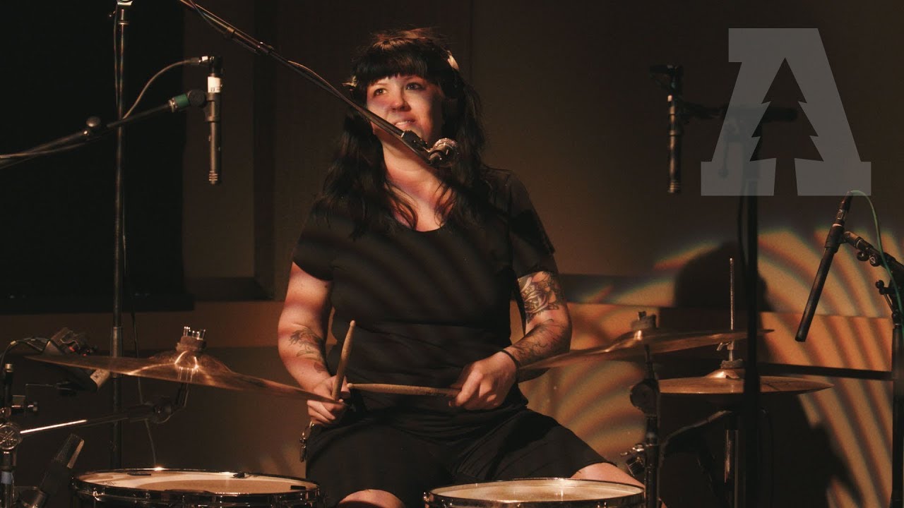 Dasher - Soviet | Audiotree Live - YouTube