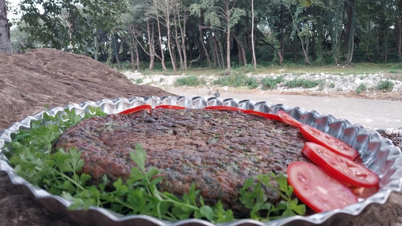 Make a delicious vegetable coco with aromatic herbs / Delicious ...