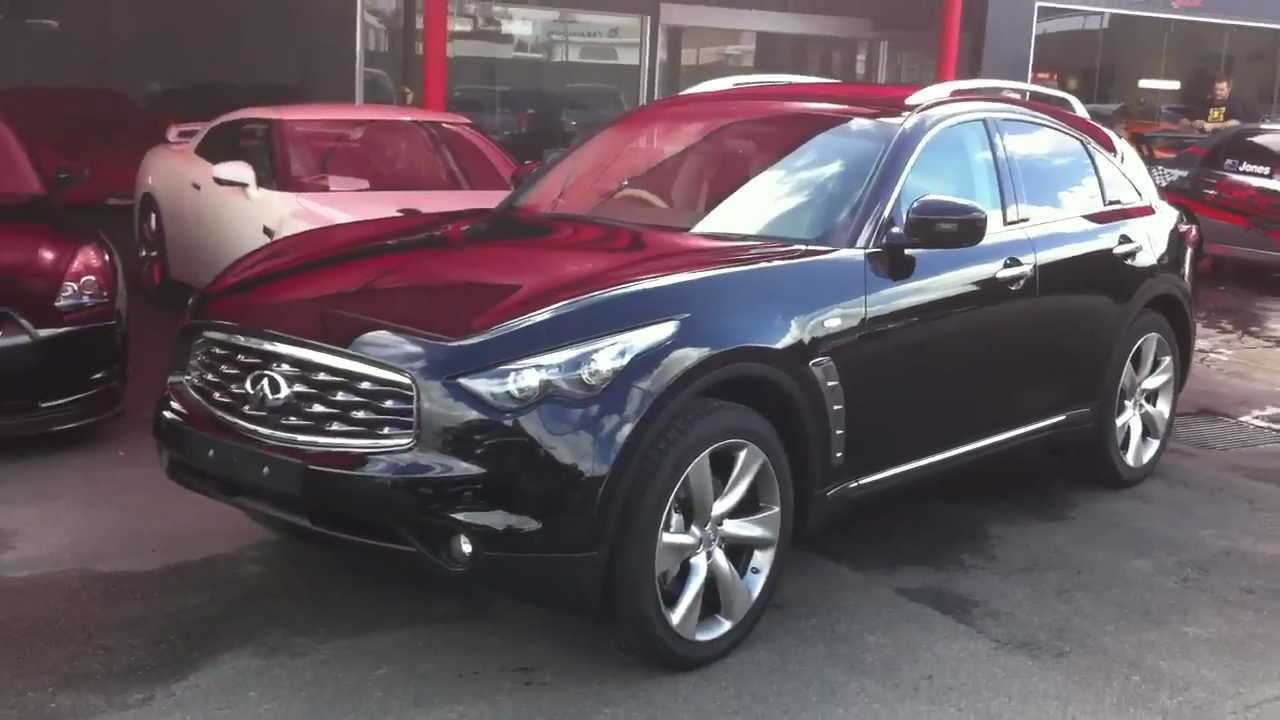 Infiniti FX50 V8 @ Edward Lee's - YouTube
