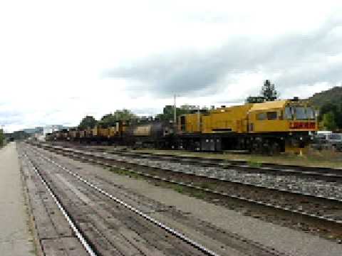 Loram Rail Grinder RG314 in Winona, MN. on Canadian Pacific Railway on ...