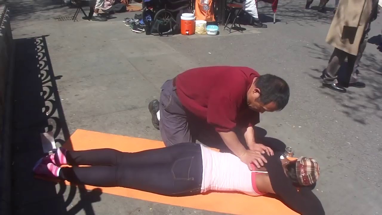 luo dong spiritual healing chi massage 12 - YouTube