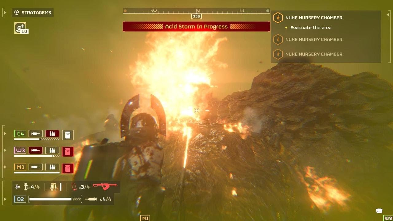 HELLDIVERS 2 - Pyro fun vs a Titan - YouTube