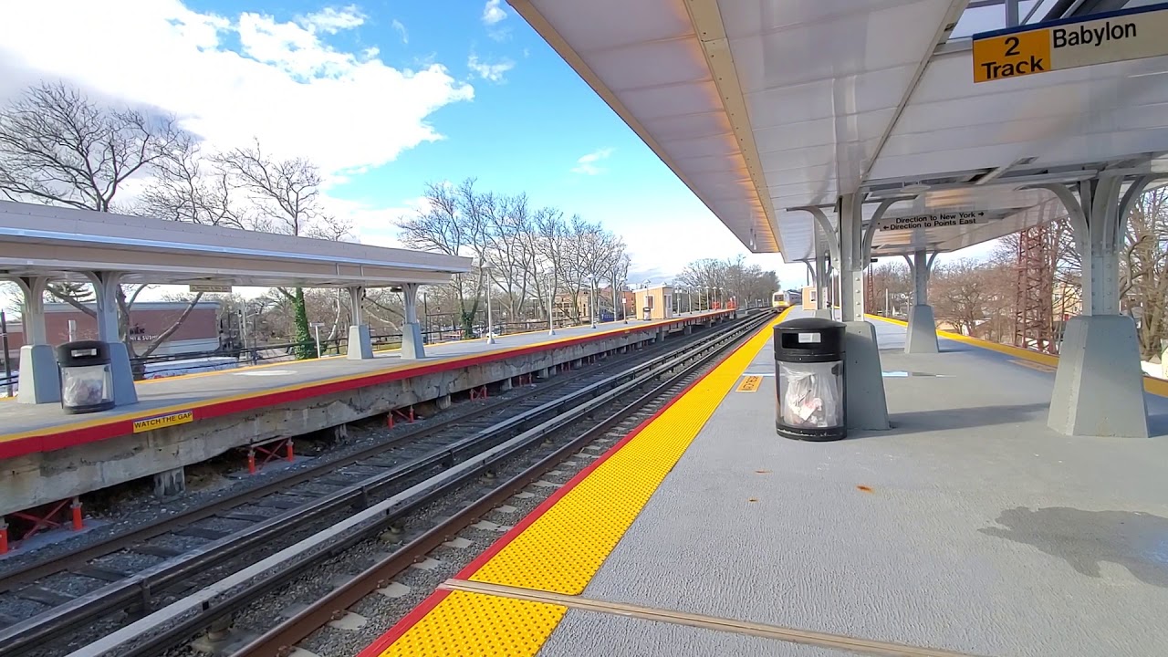 Long Island Railroad: M3 passing Lynbrook - YouTube