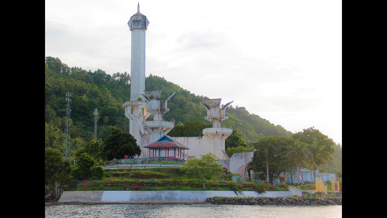 MONUMEN TUGU TRIKORA Di Pulau Lembeh Kota Bitung - YouTube