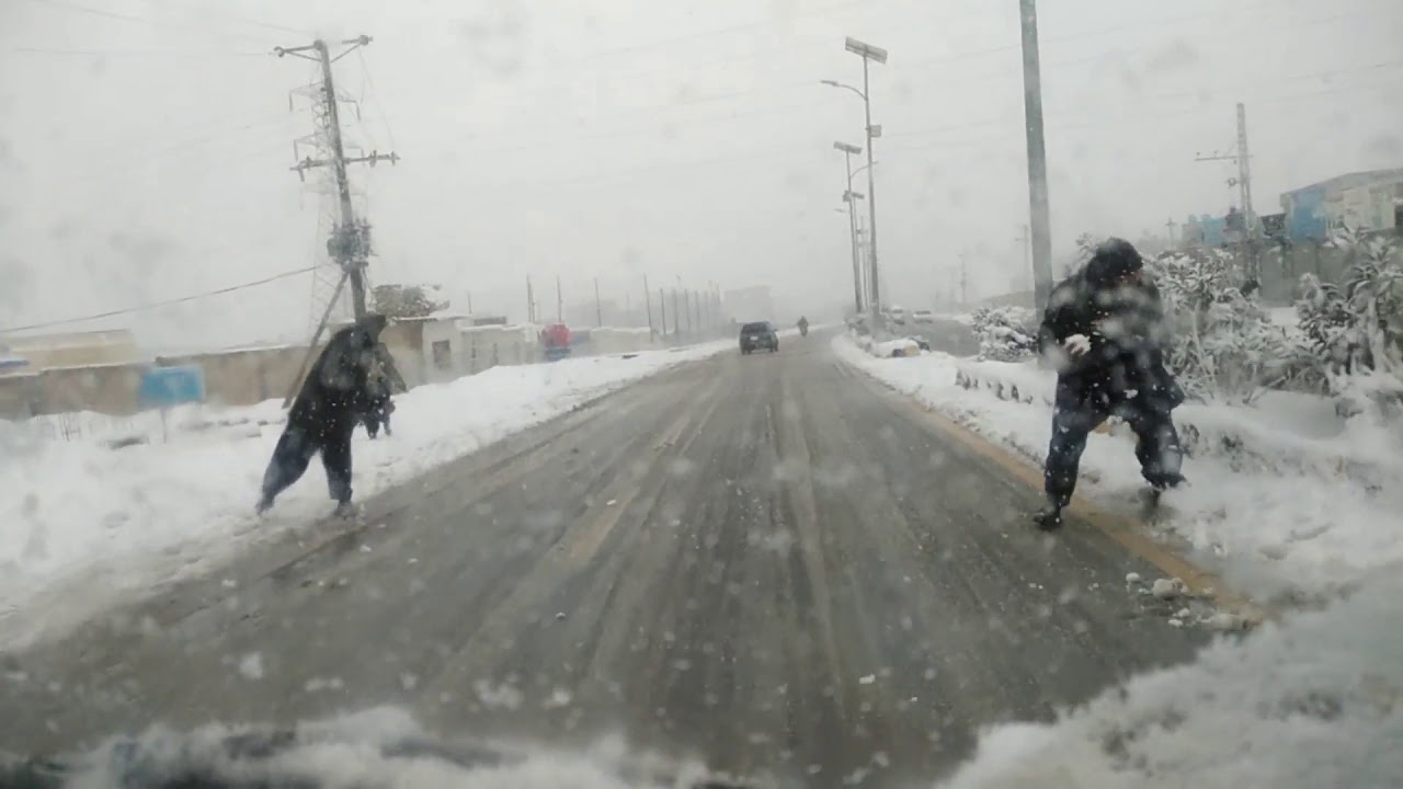 Snowfall in Quetta - YouTube