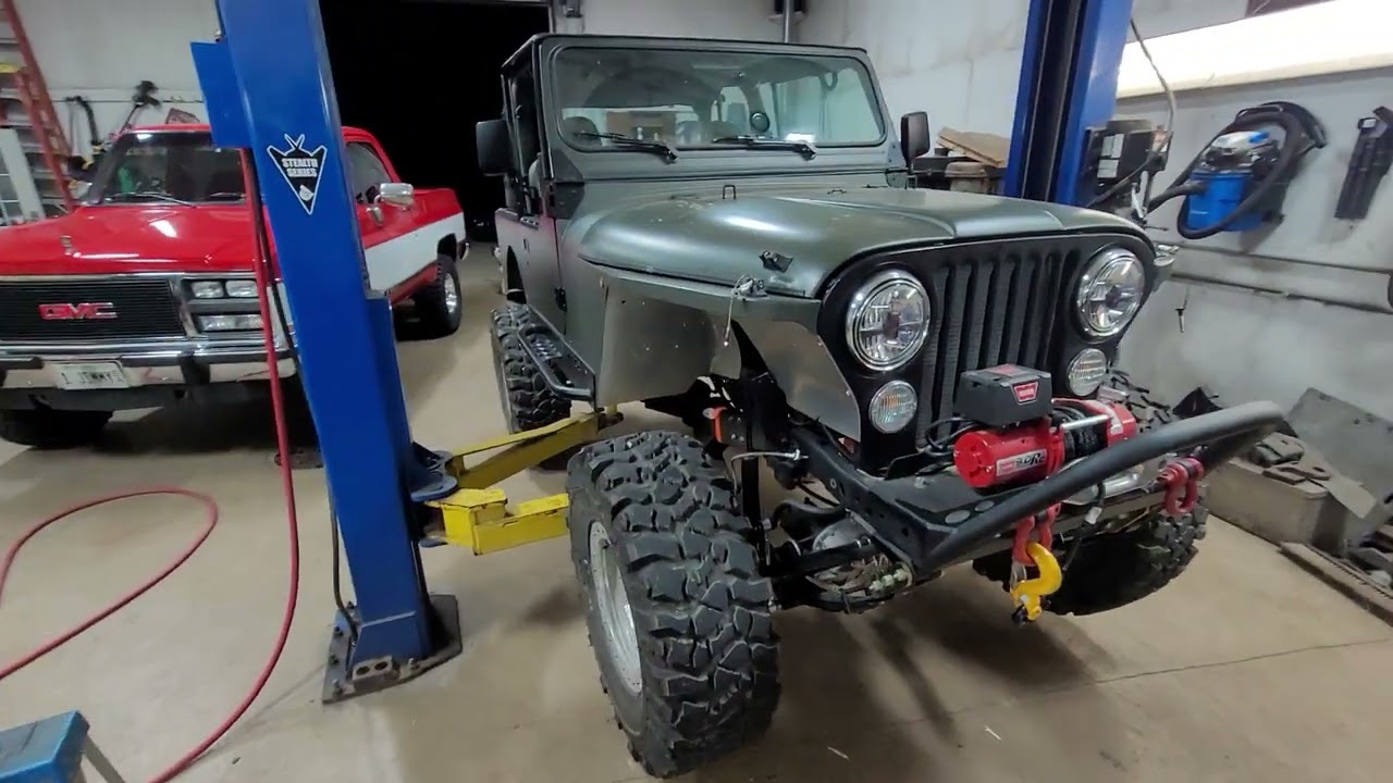CJ 7 AX15/Dana 300 Swap #Build Life - YouTube