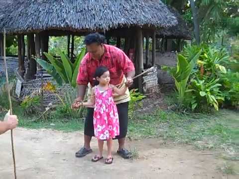 Spear throwing in Tonga, Polynesian Cultural Center - YouTube