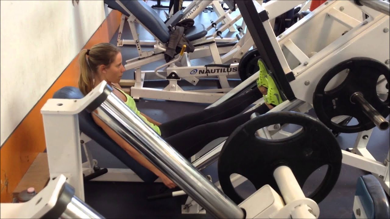 Toe presses on Leg Press - YouTube
