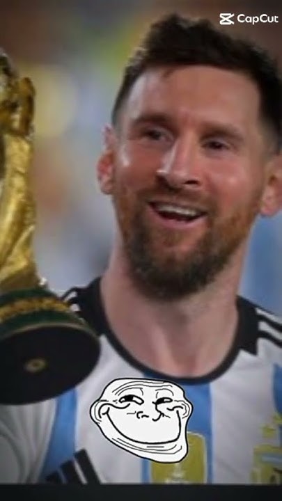 Messi vs Ronaldo - YouTube Messi vs Ronaldo - YouTube