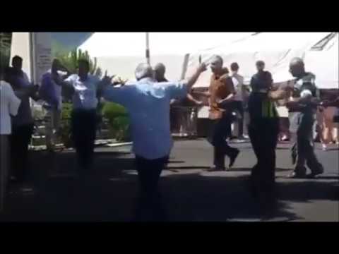 Zeytinoğlu Ailesinin Düğününde Yöresel Geyve Oyun Havaları Keyfi