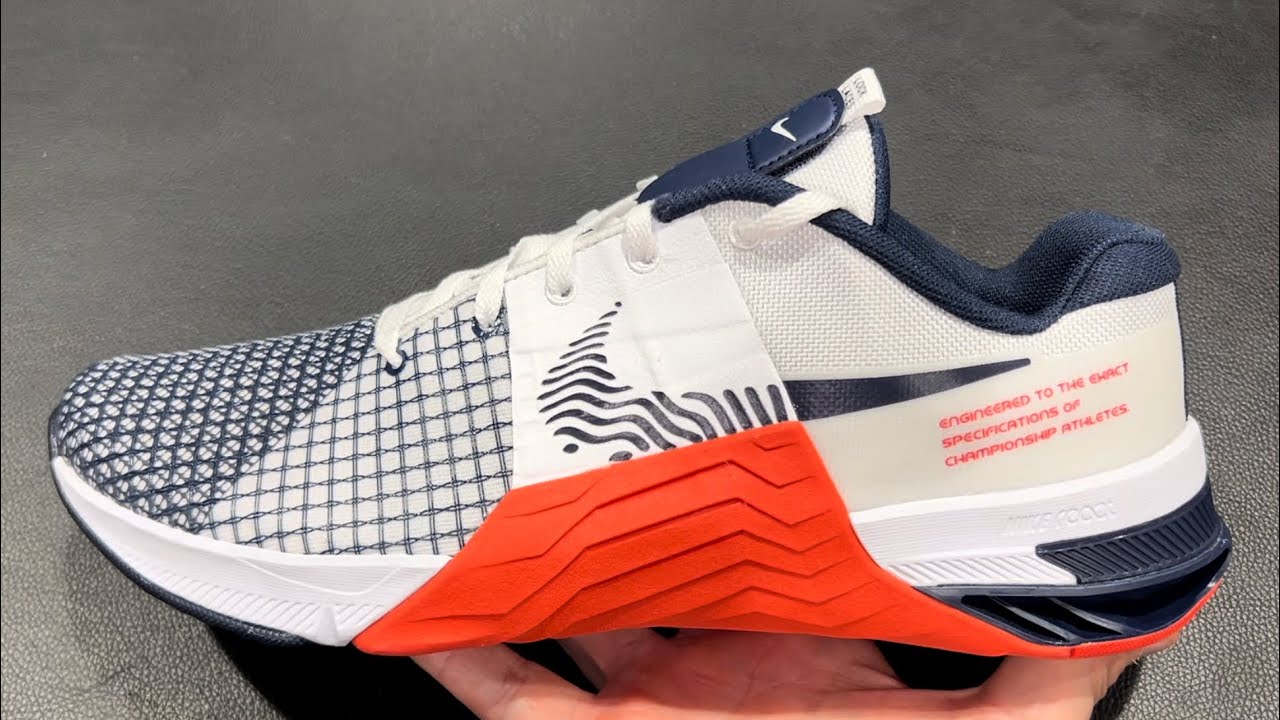 Nike Metcon 8 White Red Blue Training Shoes - YouTube