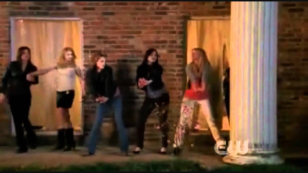 Everybody Dancing to One Direction Manip - YouTube