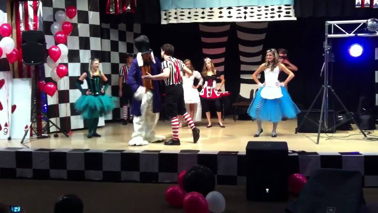 WHS Sophomore Server prom dance 2011 - YouTube