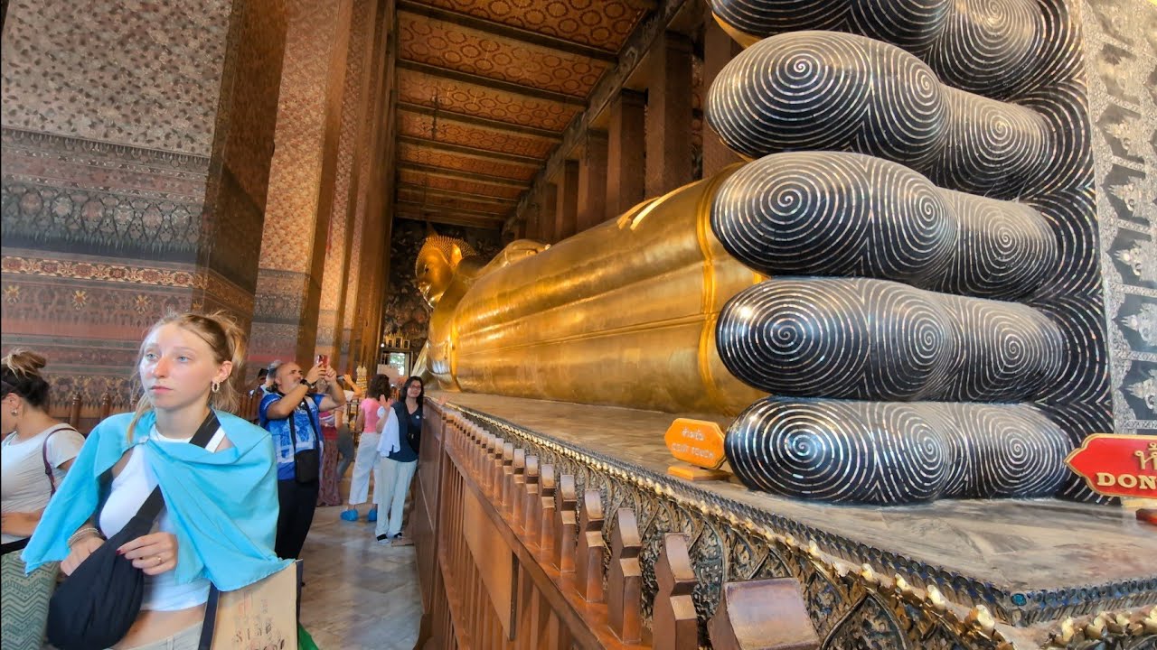 The Reclining Buddha in Bangkok: A Peaceful Giant measuring 180 meters ...