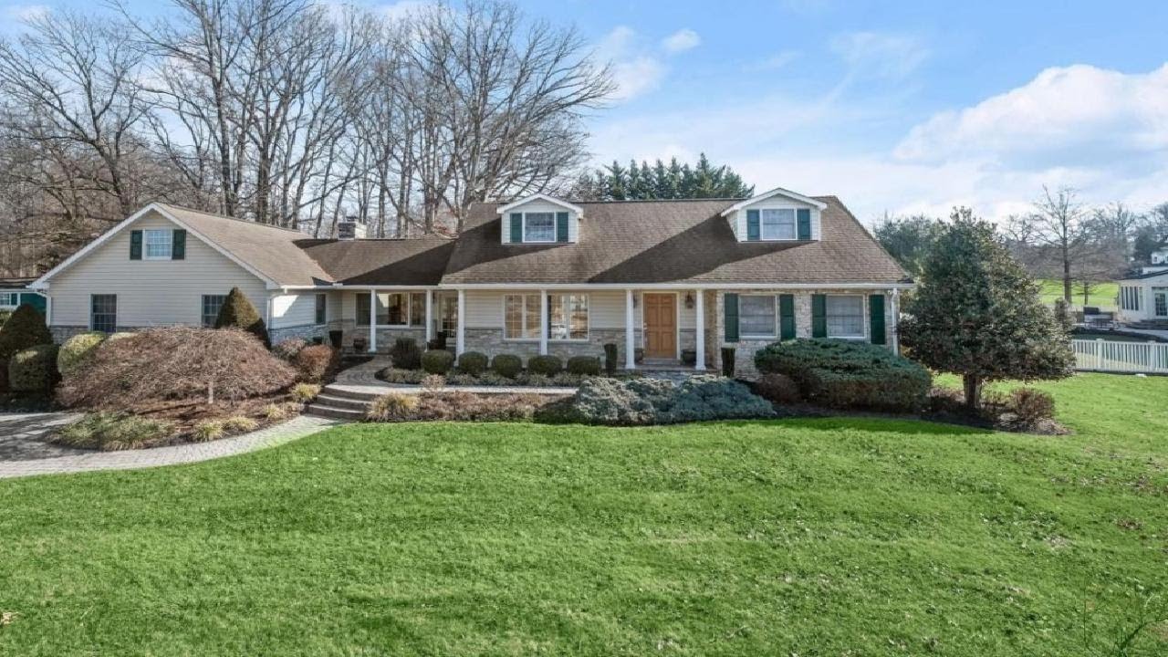 6837 WHITE ROCK RD, SYKESVILLE, MD Presented by Megan Graybeal. - YouTube