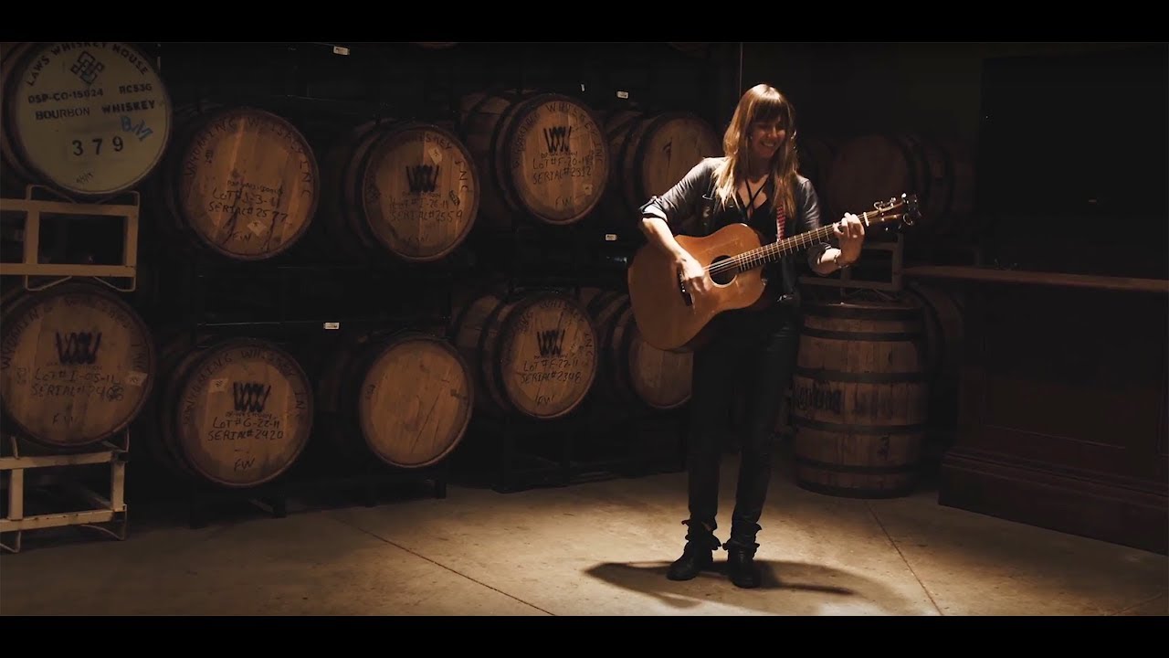 Tiffany Christopher - Tremendous Heart (live @ Ivywild) - YouTube