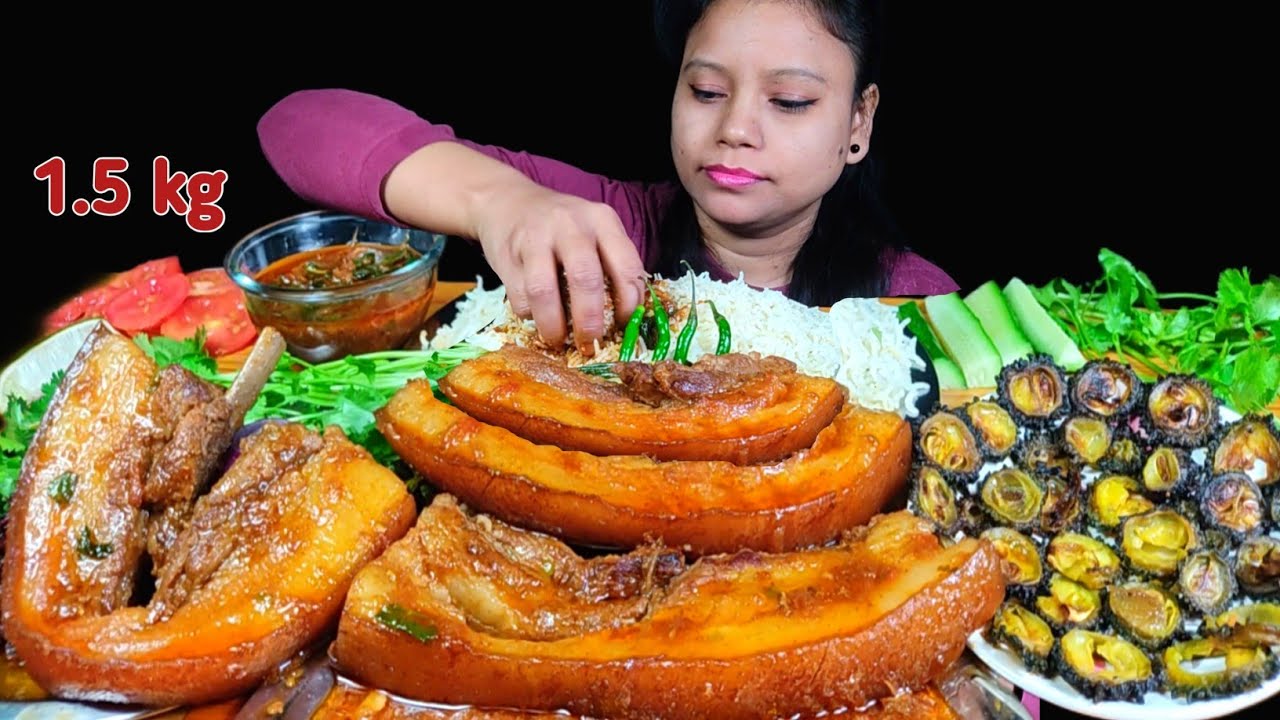 ASMR EATING SPICY BRAISED PORK BELLY & PORK RIB CURRY WITH RICE ...