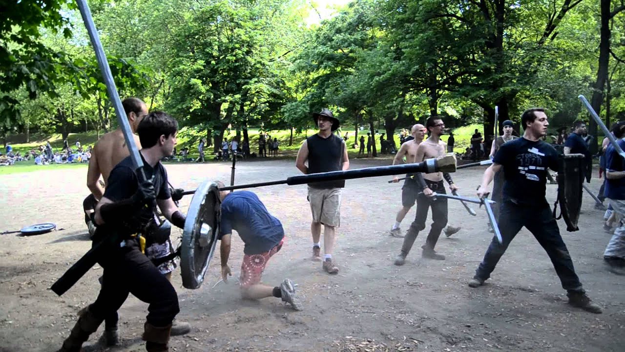 Tam Tam Larping - YouTube