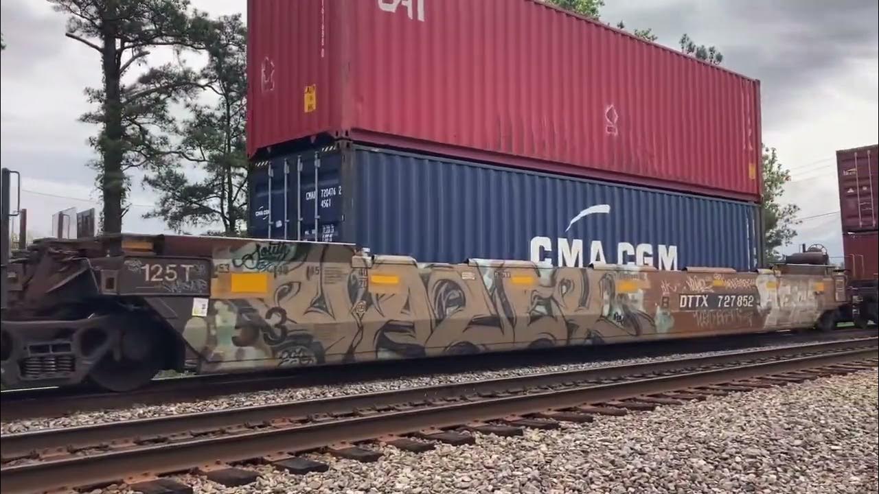 CSX L612 Rescues CSX I037 or I038 NB With CSX 4063 Leading - YouTube