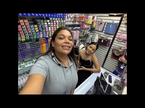 En el local ya esta Listas para la gala del domingo
