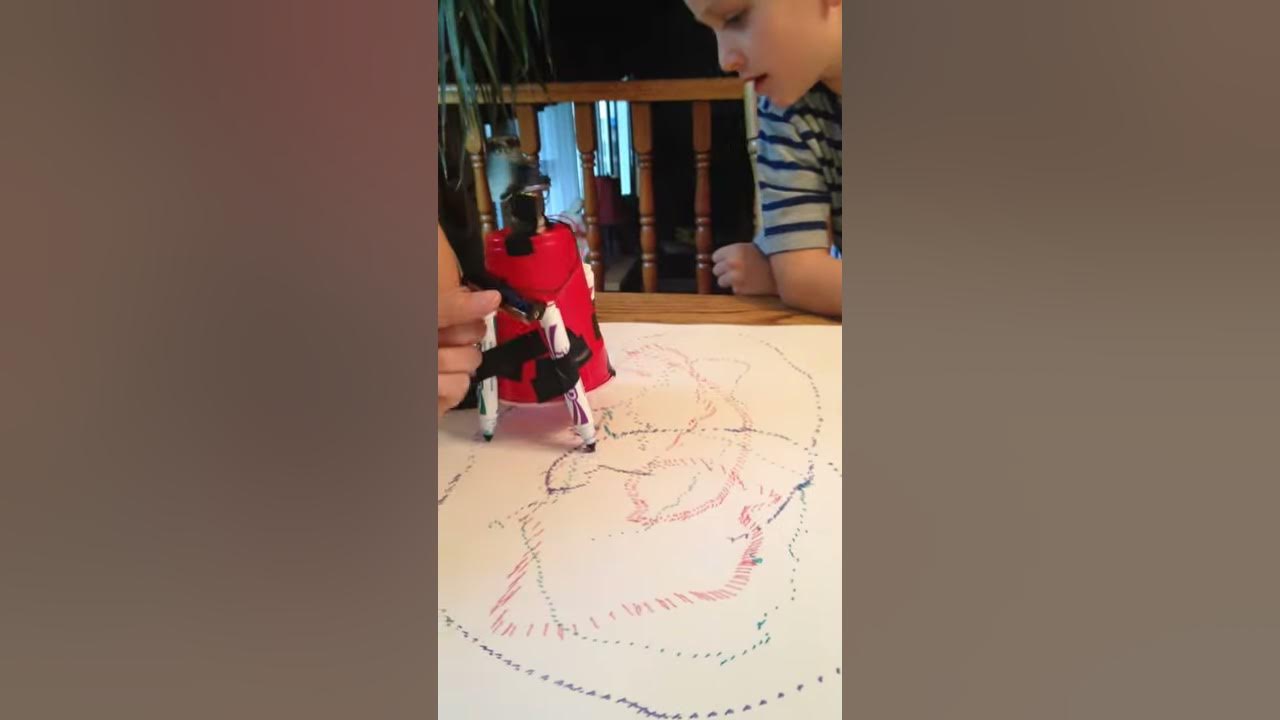 TinkerLab DrawBot #1 - YouTube