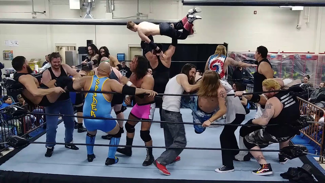 Referee Vincent Cantoni (NYWC - Firestorm / Battle Royal) 11/10/18 ...