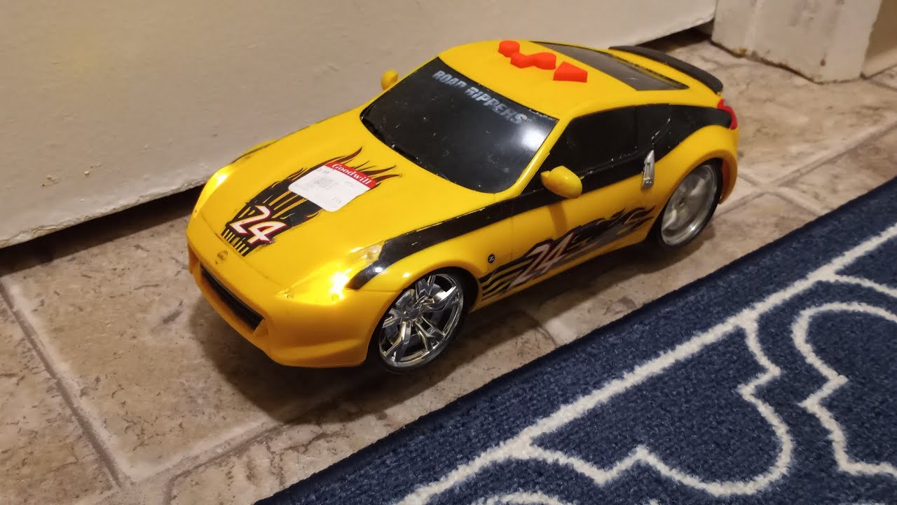 2012 Road Rippers Wheelie Power Nissan 370Z - YouTube