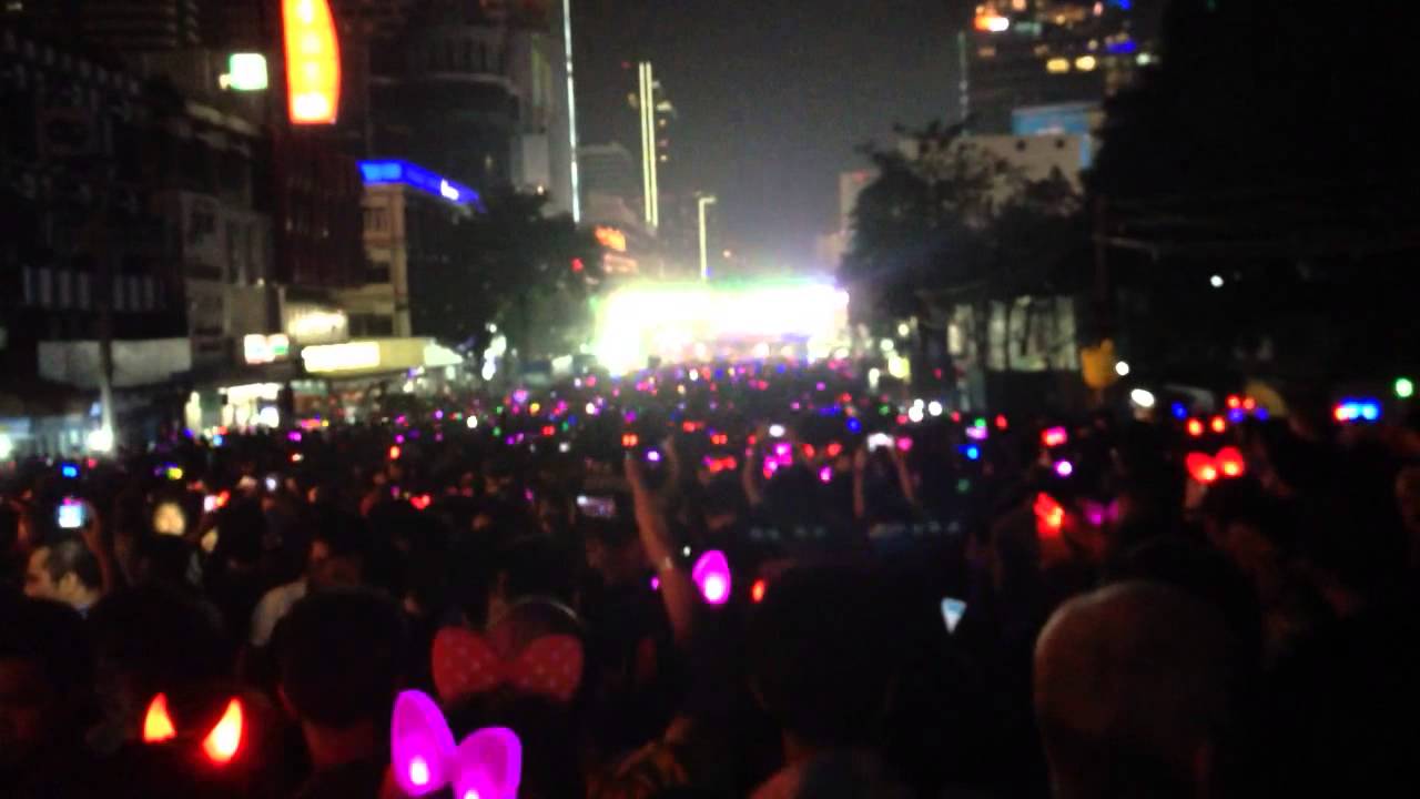 Happy New Year 2014 (2 Seconds At Ct.World) - YouTube