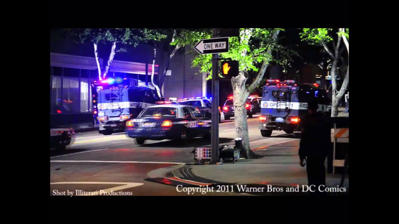 Dark Knight Rises Chase Scene With Motorcycle - YouTube