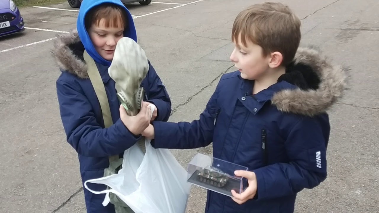 The Garrod brothers army things shopping - YouTube