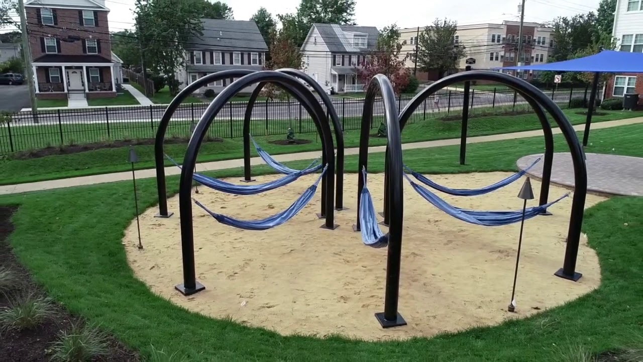 University Courtyard Newark Apartments - Millennial Plaza - YouTube