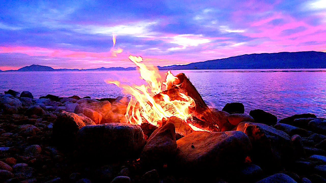 La Mejor Fogata 2021 en la Orilla del Lago con Sonido Natural y Crujir ...