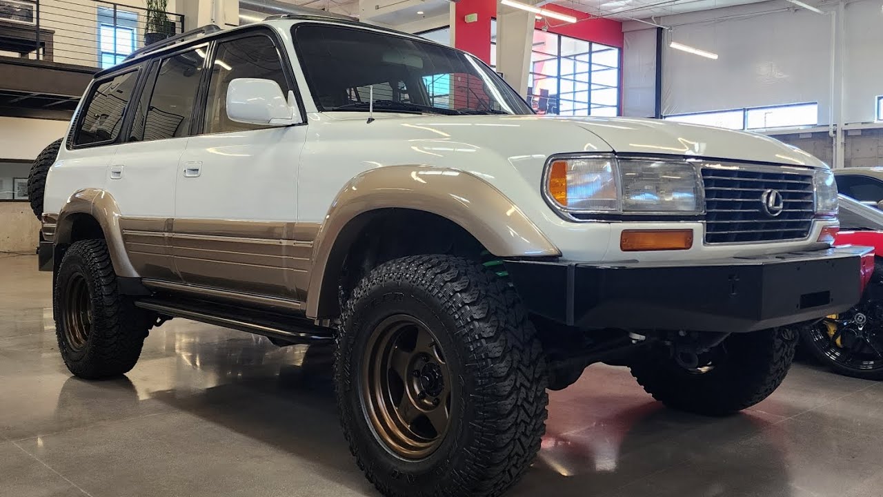 White 1997 LX450 Cold Start, Idle, and Exhaust - YouTube