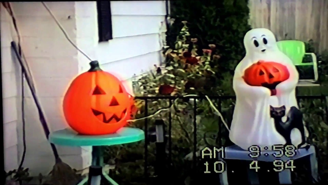 Halloween Decorations Things They Recorded October 4, 1994 - YouTube
