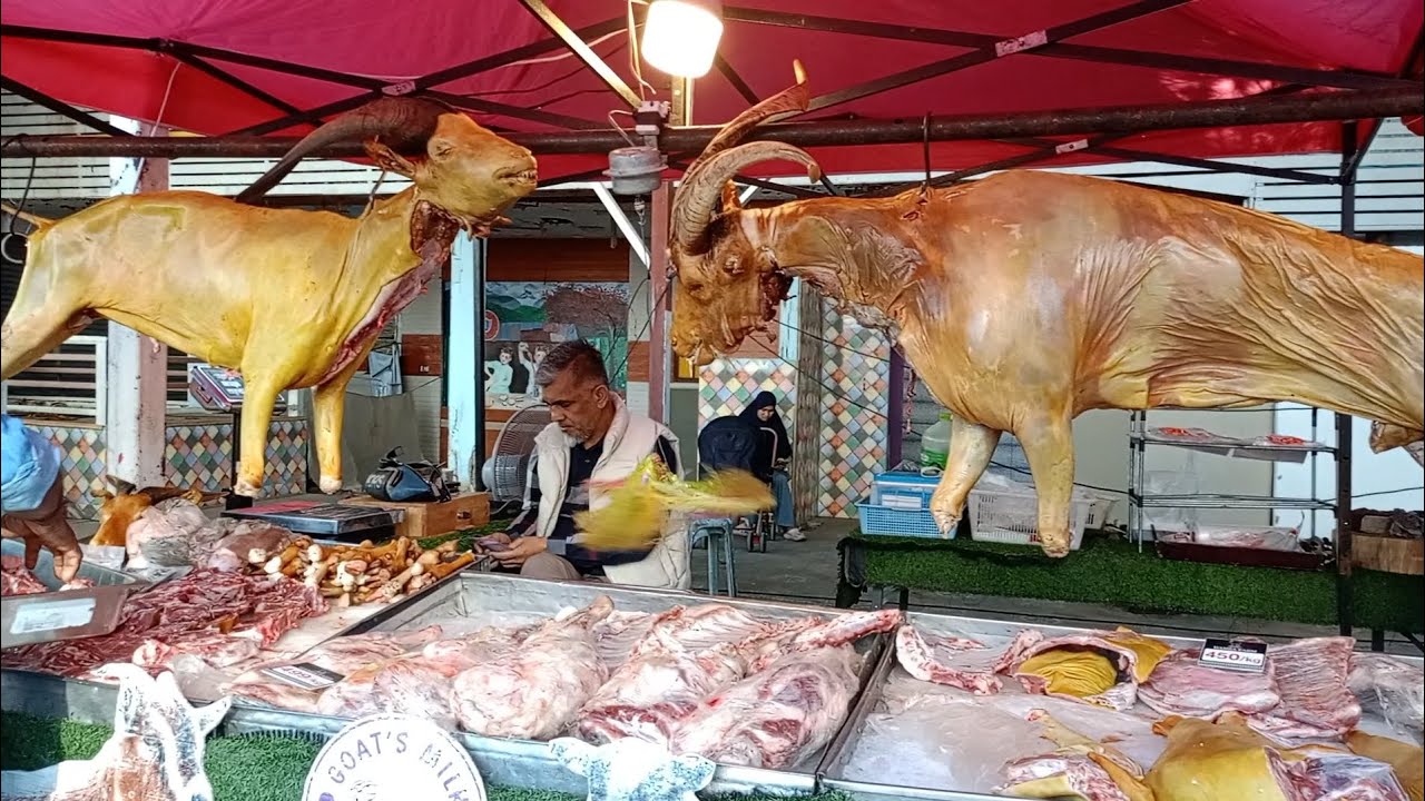 YUNNAN CHINESE Morning Market And Halal Street In The ChiangMai - YouTube