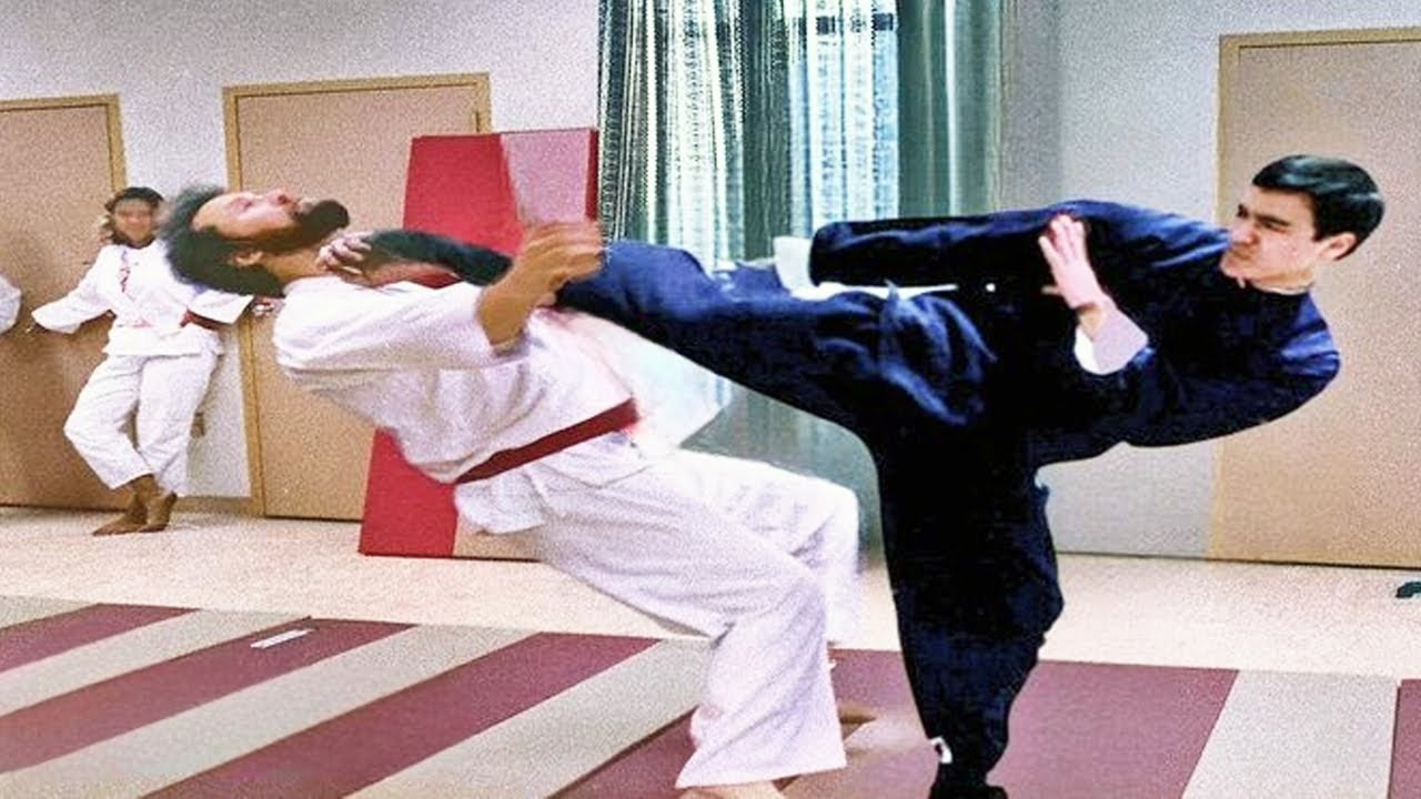 *RARE FOOTAGE* Bruce Lee KNOCKS OUT Caylor Adkins WIth His Side Kick ...