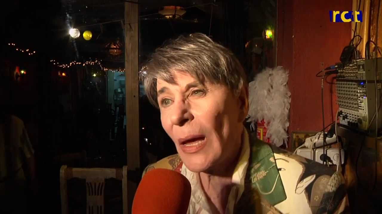 Ángel Pavlovsky actua a Calella - YouTube